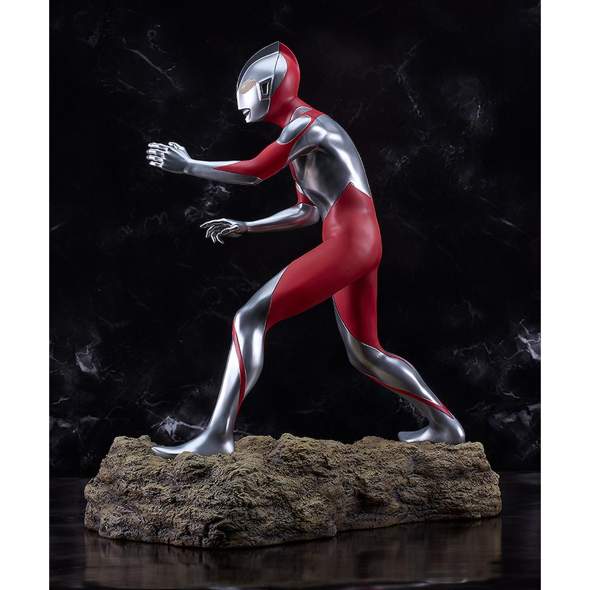 PRE ORDER – ULTRAMAN (SHIN JAPAN HEROES UNIVERSE) – Collectors Base PH